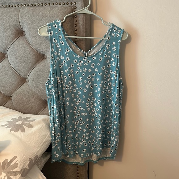 Market & Spruce | Tops | Super Soft Top For Springsummer Twist Detail ...